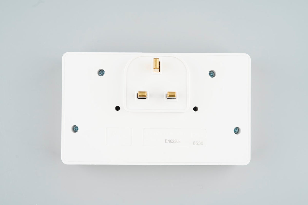 Double Switched Plug Adaptor 1G To 2-Gang 13A with USB (2400mA) – Surya ...